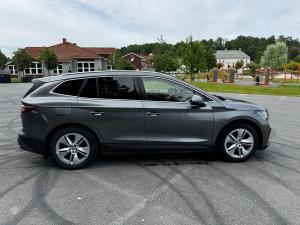 Grey Skoda Enyaq 2023 in Vilnius, with an engine capacity of 0.00 L and mileage of 210 thousand km for 22950 €, photo 5 on AUTOMOTO.COM.LV