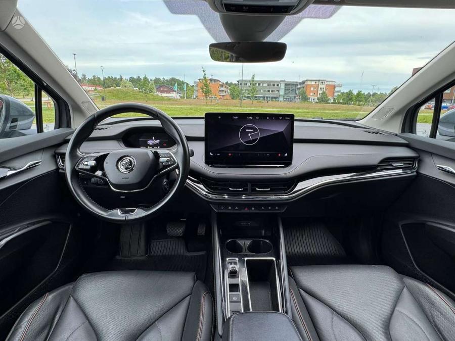 Grey Skoda Enyaq 2023 in Vilnius, with an engine capacity of 0.00 L and mileage of 210 thousand km for 22950 €, photo 15 on AUTOMOTO.COM.LV