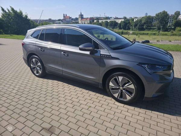 Pelēks Skoda Enyaq 2025 Viļņa, ar dzinēja tilpumu 0.00 L un nobraukumu 20 tūkst. km par 32900 €, foto 7 vietnē AUTOMOTO.COM.LV