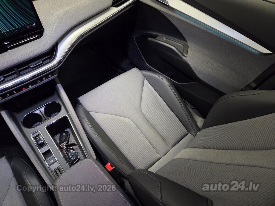 Grey Skoda Enyaq 2024 in Tallinn, with an engine capacity of 0.00 L and mileage of 55 thousand km for 30900 €, photo 18 on AUTOMOTO.COM.LV