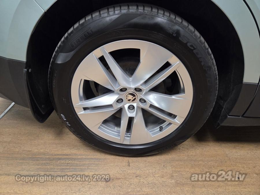 Grey Skoda Enyaq 2024 in Tallinn, with an engine capacity of 0.00 L and mileage of 55 thousand km for 30900 €, photo 23 on AUTOMOTO.COM.LV