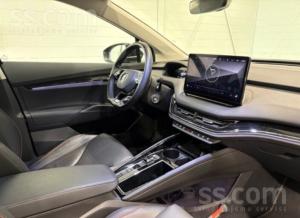 Black Skoda Enyaq iV 2021 in Riga, with an engine capacity of 0.00 L and mileage of 118 thousand km for 27990 €, photo 5 on AUTOMOTO.COM.LV