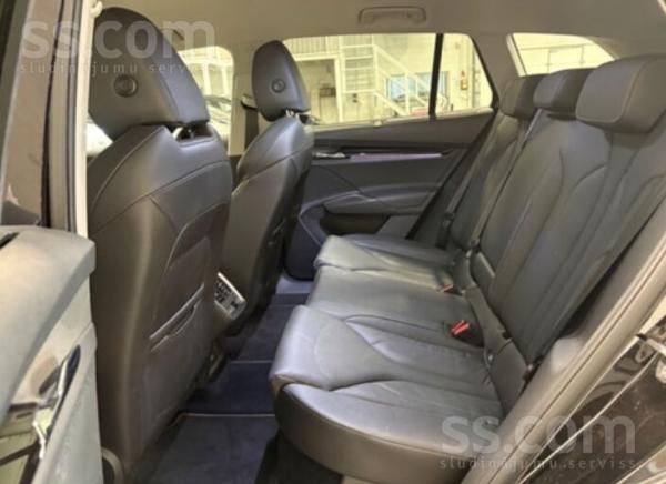 Black Skoda Enyaq iV 2021 in Riga, with an engine capacity of 0.00 L and mileage of 118 thousand km for 27990 €, photo 6 on AUTOMOTO.COM.LV