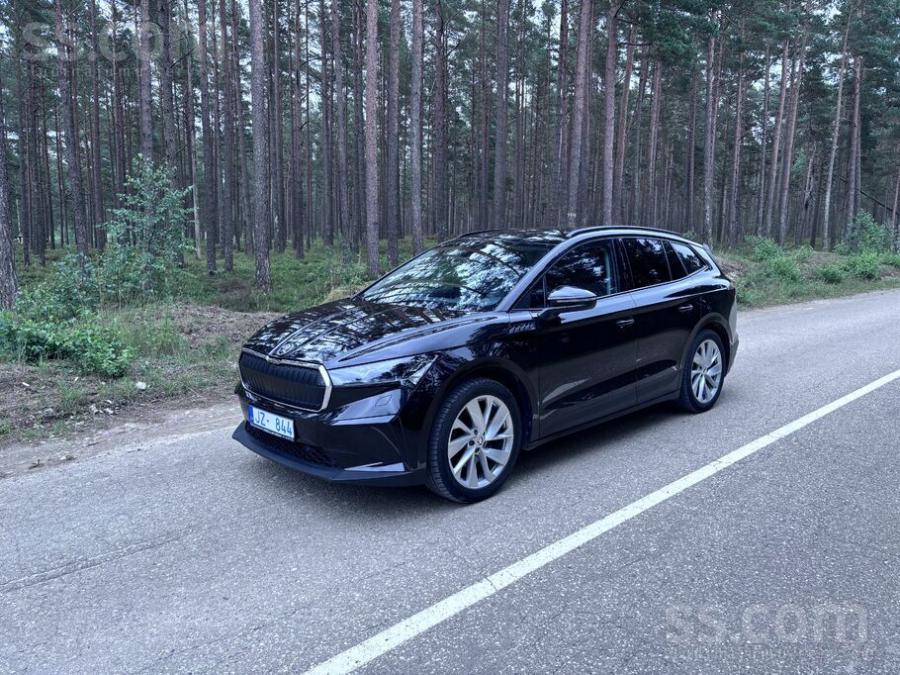 Черный Шкода Enyaq iV 2021 в Талси, объемом двигателя 0.00 л и пробегом 207 тыс. км за 18600 €, фото 3 на AUTOMOTO.COM.LV