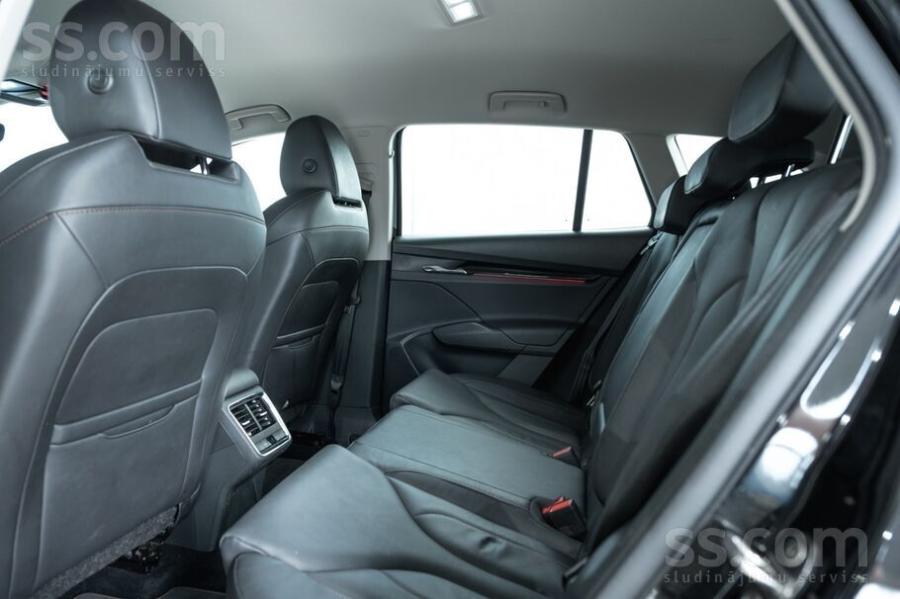 Black Skoda Enyaq iV 2021 in Riga, with an engine capacity of 0.00 L and mileage of 187 thousand km for 21900 €, photo 7 on AUTOMOTO.COM.LV