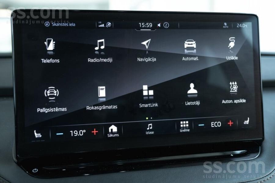 Black Skoda Enyaq iV 2021 in Riga, with an engine capacity of 0.00 L and mileage of 187 thousand km for 21900 €, photo 21 on AUTOMOTO.COM.LV