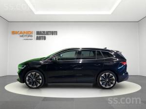 Black Skoda Enyaq iV 2021 in Riga, with an engine capacity of 0.00 L and mileage of 112 thousand km for 26990 €, photo 4 on AUTOMOTO.COM.LV