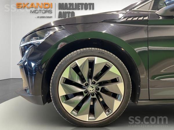 Black Skoda Enyaq iV 2021 in Riga, with an engine capacity of 0.00 L and mileage of 112 thousand km for 26990 €, photo 10 on AUTOMOTO.COM.LV
