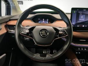 Black Skoda Enyaq iV 2021 in Riga, with an engine capacity of 0.00 L and mileage of 112 thousand km for 26990 €, photo 12 on AUTOMOTO.COM.LV