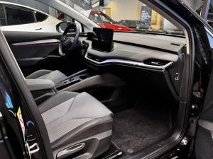 Black Skoda Enyaq iV 2021 in Marupe, with an engine capacity of 0.00 L and mileage of 70 thousand km for 22990 €, photo 9 on AUTOMOTO.COM.LV