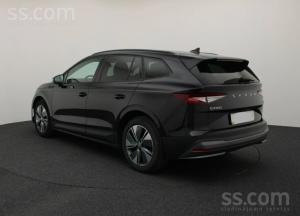 Черный Шкода Enyaq iV 2022 в Рига, объемом двигателя 0.00 л и пробегом 185 тыс. км за 20000 €, фото 4 на AUTOMOTO.COM.LV