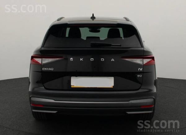 Black Skoda Enyaq iV 2022 in Riga, with an engine capacity of 0.00 L and mileage of 185 thousand km for 20000 €, photo 6 on AUTOMOTO.COM.LV