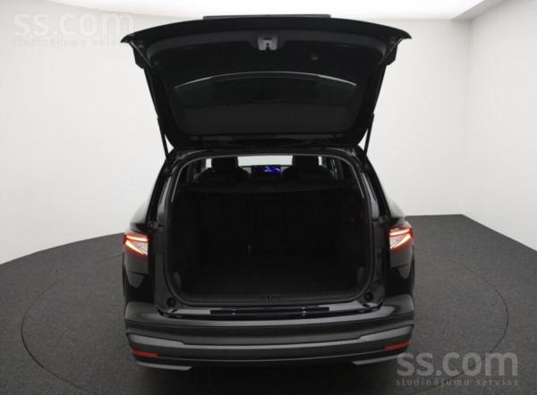 Black Skoda Enyaq iV 2022 in Riga, with an engine capacity of 0.00 L and mileage of 185 thousand km for 20000 €, photo 10 on AUTOMOTO.COM.LV