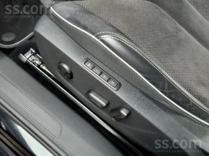Black Skoda Enyaq iV 2023 in Riga, with an engine capacity of 0.00 L and mileage of 161 thousand km for 27590 €, photo 17 on AUTOMOTO.COM.LV