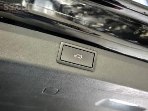 Black Skoda Enyaq iV 2023 in Riga, with an engine capacity of 0.00 L and mileage of 161 thousand km for 27590 €, photo 30 on AUTOMOTO.COM.LV