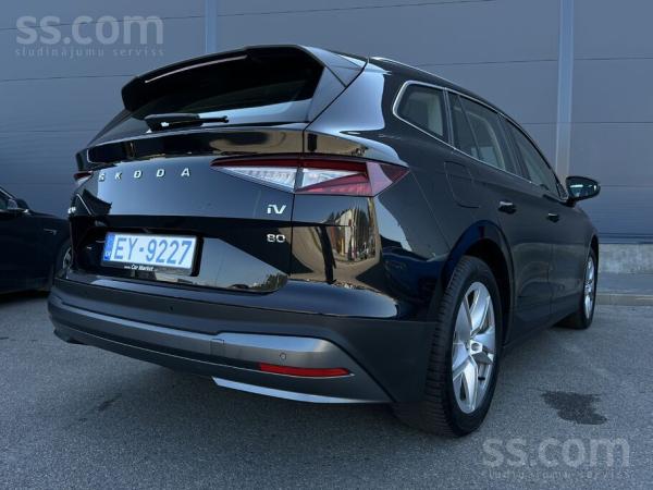 Черный Шкода Enyaq iV 2021 в Рига, объемом двигателя 0.00 л и пробегом 272 тыс. км за 20990 €, фото 4 на AUTOMOTO.COM.LV