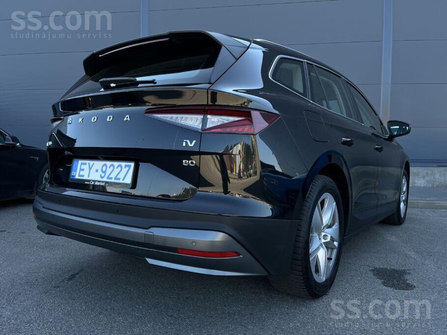 Black Skoda Enyaq iV 2021 in Riga, with an engine capacity of 0.00 L and mileage of 272 thousand km for 20990 €, photo 5 on AUTOMOTO.COM.LV