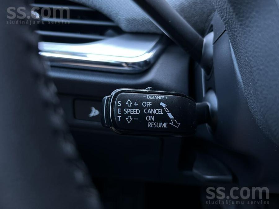 Black Skoda Enyaq iV 2021 in Riga, with an engine capacity of 0.00 L and mileage of 272 thousand km for 20990 €, photo 12 on AUTOMOTO.COM.LV