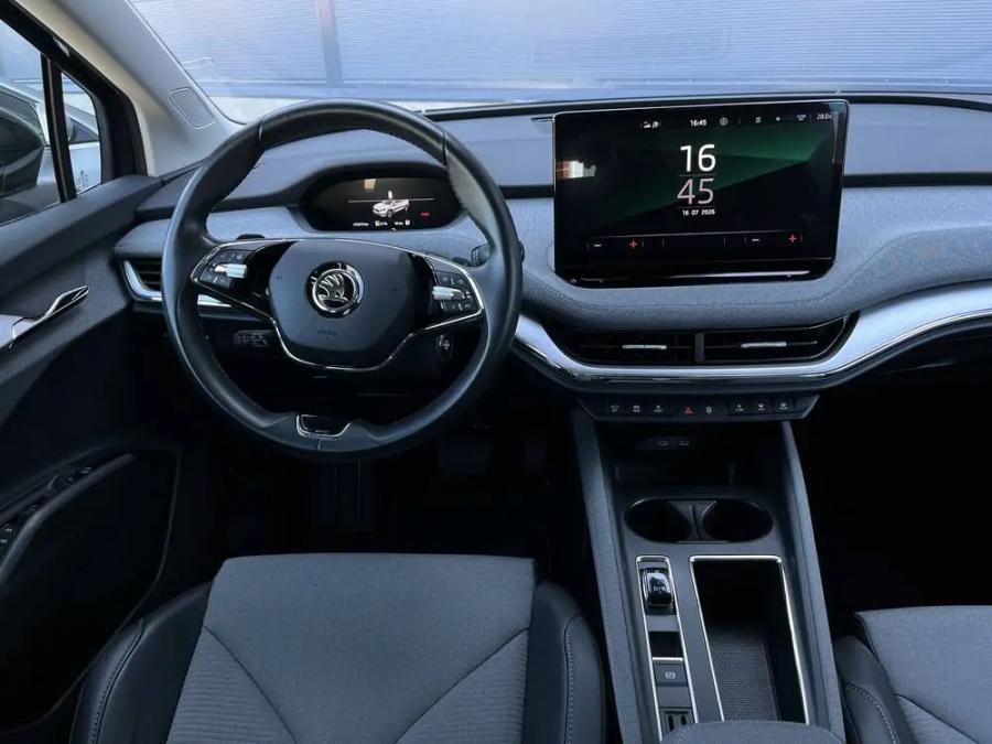 Melns Skoda Enyaq iV 2021 Rīga, ar dzinēja tilpumu 0.00 L un nobraukumu 272 tūkst. km par 20990 €, foto 6 vietnē AUTOMOTO.COM.LV