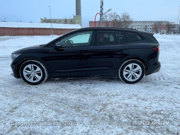Black Skoda Enyaq iV 2022 in Tallinn, with an engine capacity of 0.00 L and mileage of 61 thousand km for 28000 €, photo 4 on AUTOMOTO.COM.LV