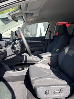 Black Skoda Enyaq iV 2026 in Riga, with an engine capacity of 0.00 L and mileage of 3 thousand km for 42990 €, photo 7 on AUTOMOTO.COM.LV