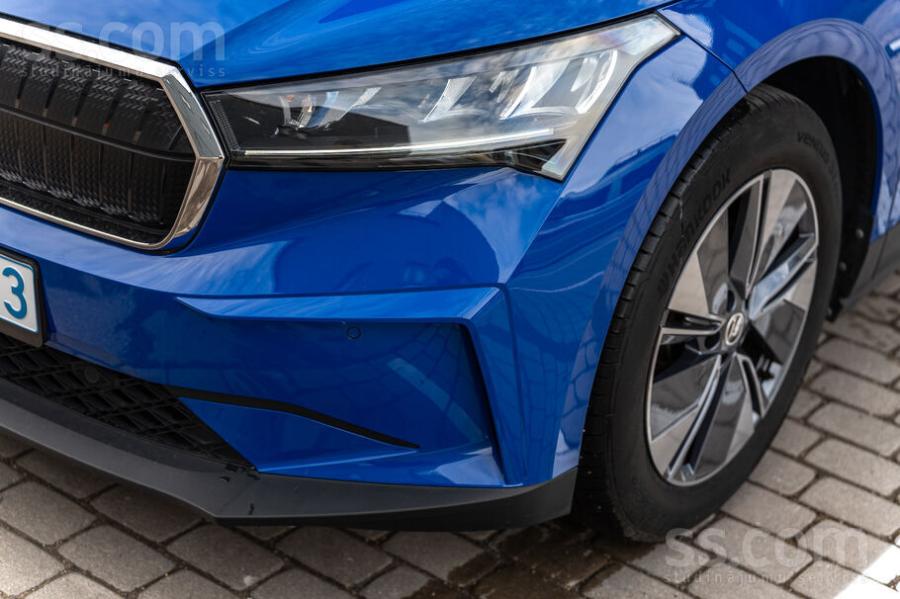 Blue Skoda Enyaq iV 2021 in Riga, with an engine capacity of 0.00 L and mileage of 49 thousand km for 26490 €, photo 12 on AUTOMOTO.COM.LV
