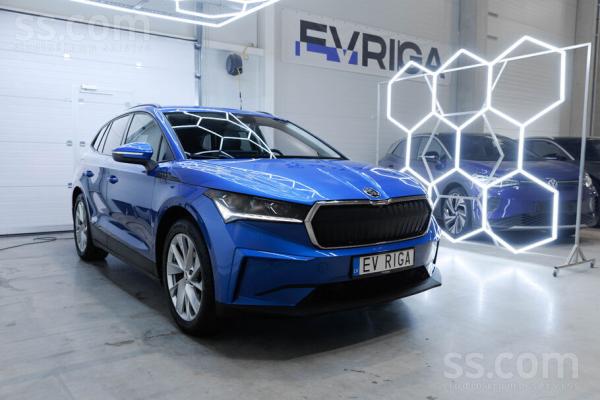 Blue Skoda Enyaq iV 2021 in Riga, with an engine capacity of 0.00 L and mileage of 135 thousand km for 23990 €, photo 1 on AUTOMOTO.COM.LV