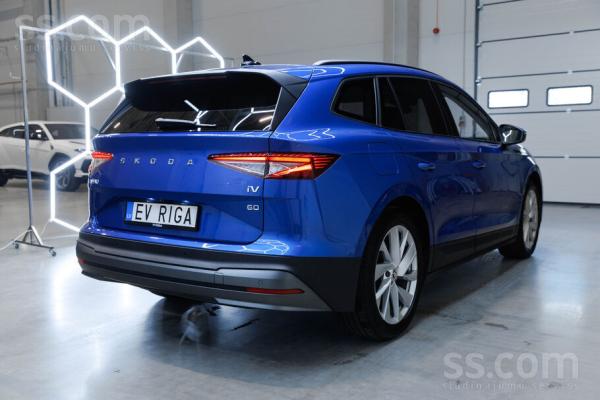 Blue Skoda Enyaq iV 2021 in Riga, with an engine capacity of 0.00 L and mileage of 135 thousand km for 23990 €, photo 8 on AUTOMOTO.COM.LV