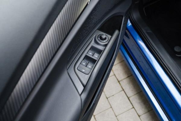 Шкода Enyaq iV 2022 в Марупе на AUTOMOTO.COM.LV Синий Шкода Enyaq iV 2022 в Марупе, объемом двигателя 0.00 л и пробегом 77 тыс. км за 41500 €, фото 8 на AUTOMOTO.COM.LV