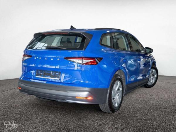 Blue Skoda Enyaq iV 2023 in Kaunas, with an engine capacity of 0.00 L and mileage of 20 thousand km for 25189 €, photo 4 on AUTOMOTO.COM.LV