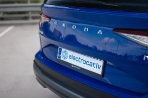 Zils Skoda Enyaq iV 2023 Rīga, ar dzinēja tilpumu 0.00 L un nobraukumu 25 tūkst. km par 20000 €, foto 10 vietnē AUTOMOTO.COM.LV