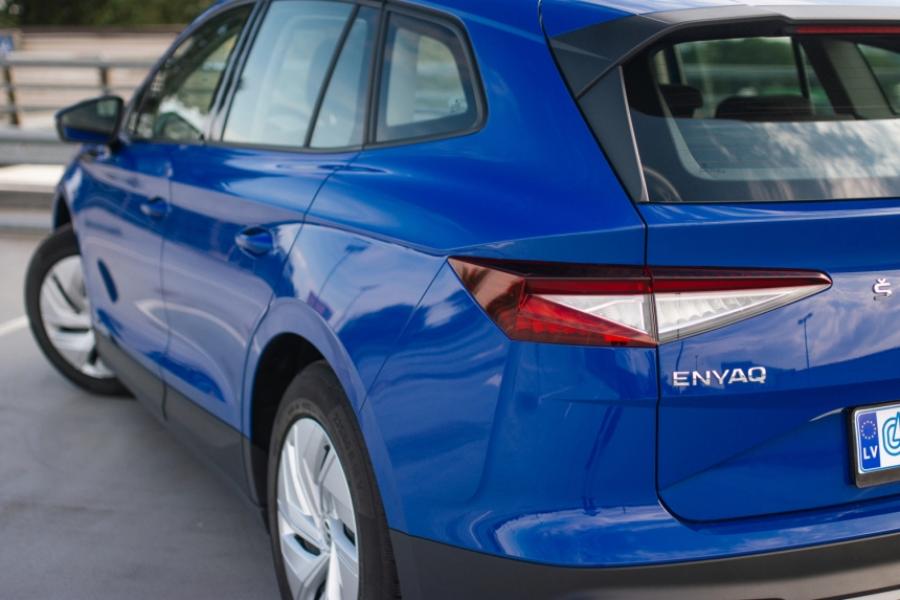 Zils Skoda Enyaq iV 2023 Rīga, ar dzinēja tilpumu 0.00 L un nobraukumu 25 tūkst. km par 20000 €, foto 15 vietnē AUTOMOTO.COM.LV