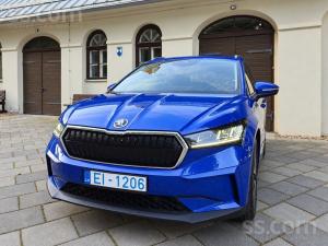 Zils Skoda Enyaq iV 2023 Rīga, ar dzinēja tilpumu 0.00 L un nobraukumu 61 tūkst. km par 26200 €, foto  vietnē AUTOMOTO.COM.LV