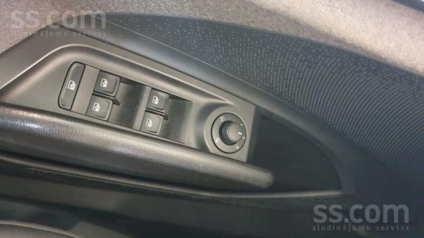 Skoda Enyaq iV 2021 Rīga vietnē Zils Skoda Enyaq iV 2021 Rīga, ar dzinēja tilpumu 0.00 L un nobraukumu 107 tūkst. km par 22900 €, foto 11 vietnē AUTOMOTO.COM.LV