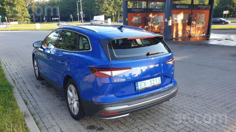 Blue Skoda Enyaq iV 2021 in Riga, with an engine capacity of 0.00 L and mileage of 107 thousand km for 22900 €, photo 10 on AUTOMOTO.COM.LV