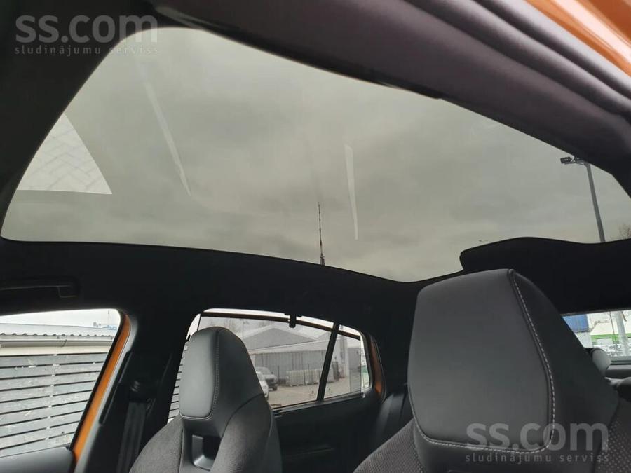 Brown Skoda Enyaq iV 2023 in Riga, with an engine capacity of 0.00 L and mileage of 15 thousand km for 49900 €, photo 29 on AUTOMOTO.COM.LV