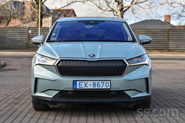 Green Skoda Enyaq iV 2021 in Jelgava, with an engine capacity of 0.00 L and mileage of 229 thousand km for 22000 €, photo 5 on AUTOMOTO.COM.LV