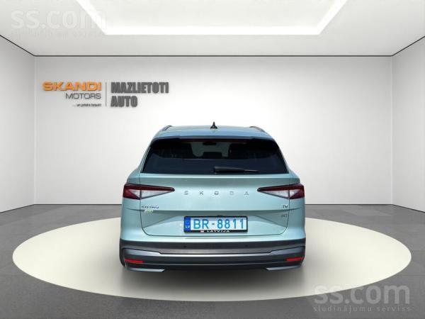 Green Skoda Enyaq iV 2021 in Riga, with an engine capacity of 0.00 L and mileage of 125 thousand km for 25990 €, photo 5 on AUTOMOTO.COM.LV