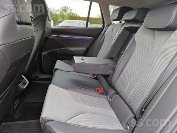 Green Skoda Enyaq iV 2026 in Jelgava, with an engine capacity of 0.00 L and mileage of 5 thousand km for 44500 €, photo 9 on AUTOMOTO.COM.LV