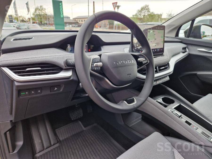 Green Skoda Enyaq iV 2026 in Jelgava, with an engine capacity of 0.00 L and mileage of 5 thousand km for 44500 €, photo 13 on AUTOMOTO.COM.LV