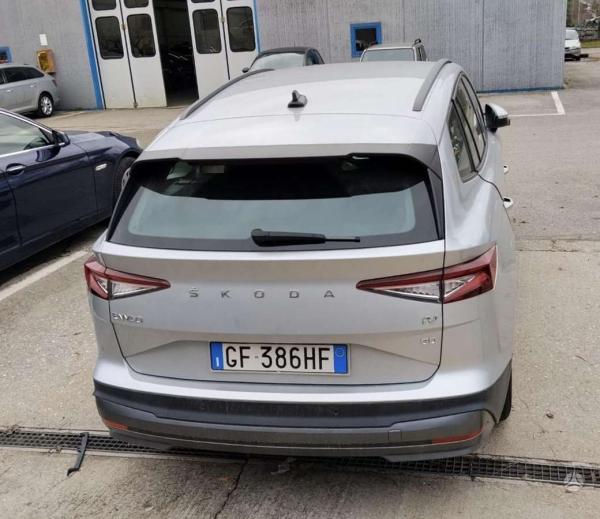 Grey Skoda Enyaq iV 2021 in Panevezys, with an engine capacity of 0.00 L and mileage of 71 thousand km for 11200 €, photo 6 on AUTOMOTO.COM.LV