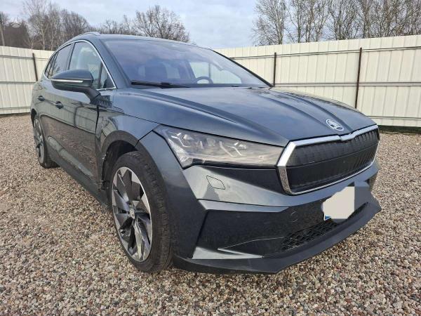 Grey Skoda Enyaq iV 2021 in Kaunas, with an engine capacity of 0.00 L and mileage of 186 thousand km for 14999 €, photo 1 on AUTOMOTO.COM.LV