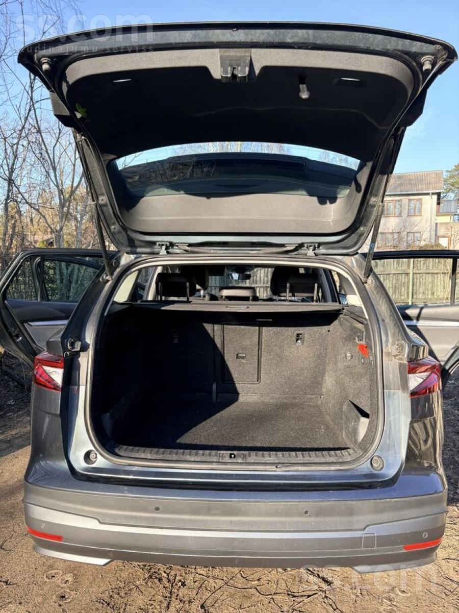 Grey Skoda Enyaq iV 2021 in Riga, with an engine capacity of 0.00 L and mileage of 156 thousand km for 18900 €, photo 9 on AUTOMOTO.COM.LV