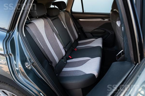 Pelēks Skoda Enyaq iV 2021 Rīga, ar dzinēja tilpumu 0.00 L un nobraukumu 123 tūkst. km par 20900 €, foto 7 vietnē AUTOMOTO.COM.LV