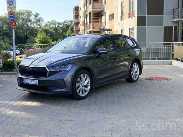 Pelēks Skoda Enyaq iV 2021 Rīga, ar dzinēja tilpumu 0.00 L un nobraukumu 74 tūkst. km par 23450 €, foto  vietnē AUTOMOTO.COM.LV
