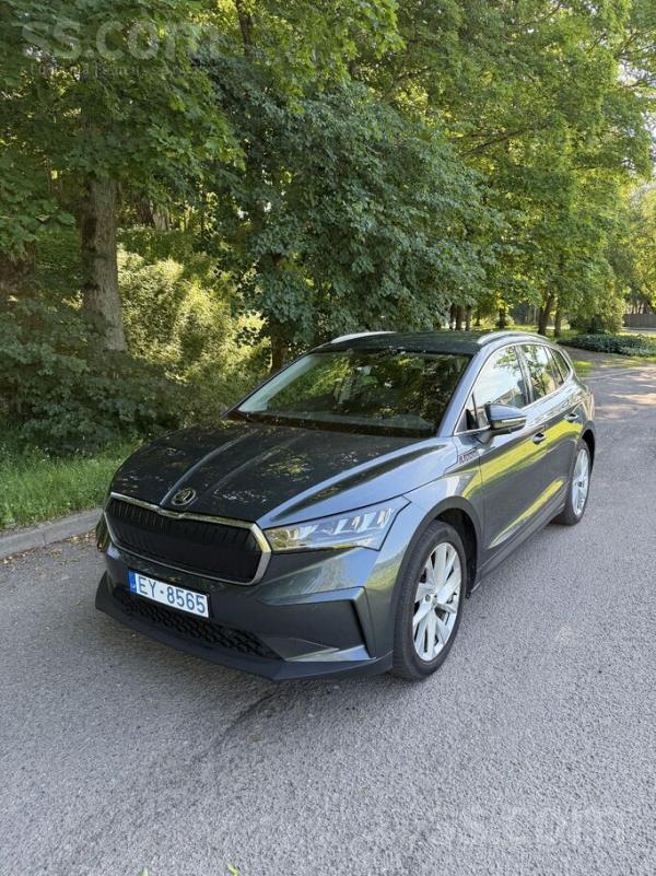 Grey Skoda Enyaq iV 2021 in Riga, with an engine capacity of 0.00 L and mileage of 168 thousand km for 19600 €, photo 1 on AUTOMOTO.COM.LV