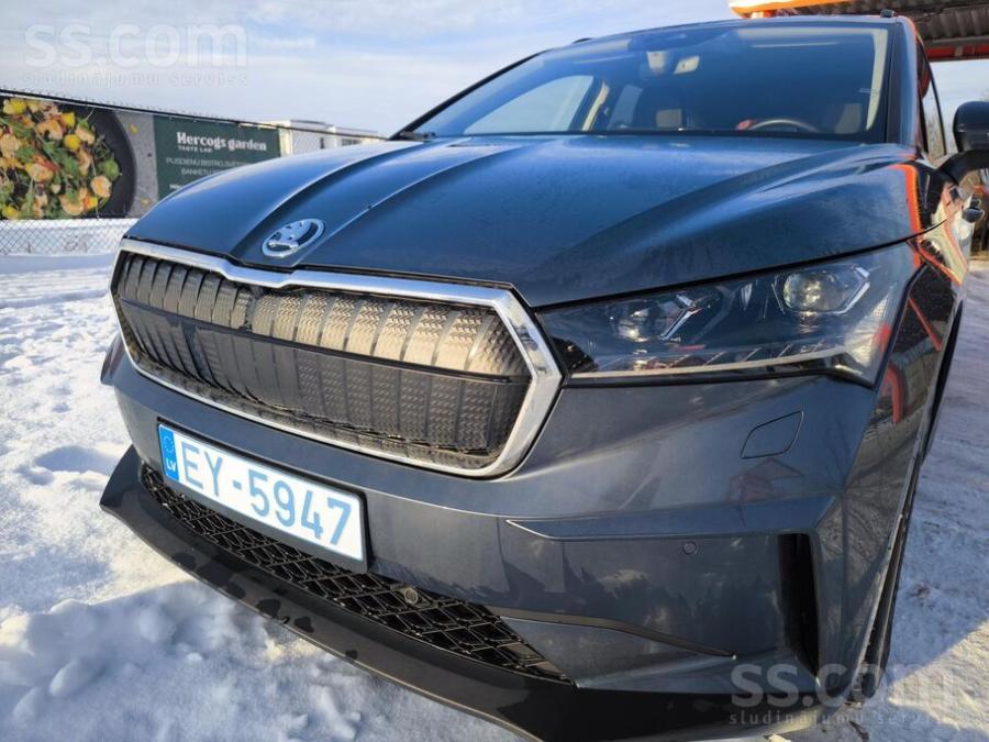 Grey Skoda Enyaq iV 2021 in Riga, with an engine capacity of 0.00 L and mileage of 60 thousand km for 24890 €, photo 3 on AUTOMOTO.COM.LV