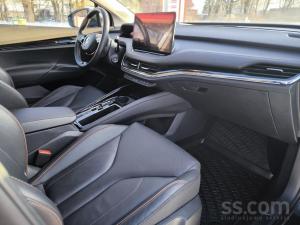 Grey Skoda Enyaq iV 2021 in Riga, with an engine capacity of 0.00 L and mileage of 60 thousand km for 24890 €, photo 4 on AUTOMOTO.COM.LV