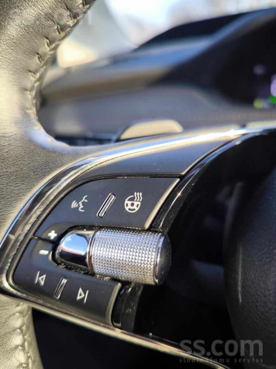 Grey Skoda Enyaq iV 2021 in Riga, with an engine capacity of 0.00 L and mileage of 60 thousand km for 24890 €, photo 11 on AUTOMOTO.COM.LV