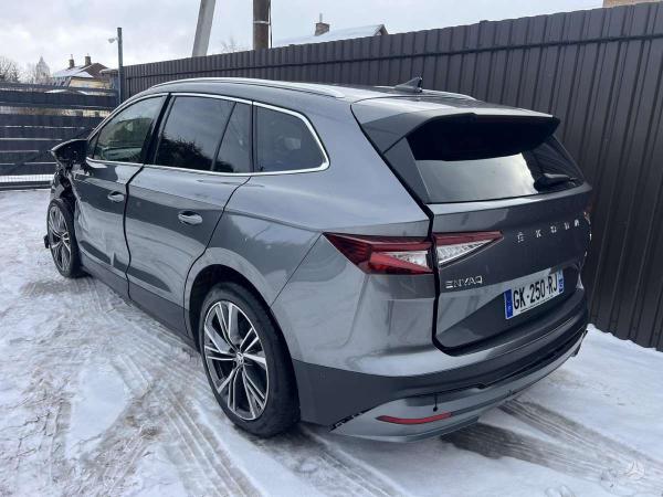 Grey Skoda Enyaq iV 2022 in Kaunas, with an engine capacity of 0.00 L and mileage of 120 thousand km for 9700 €, photo 7 on AUTOMOTO.COM.LV